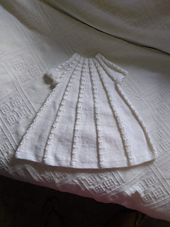 Ravelry: Vestido Tomie pattern by Marusca Corallo