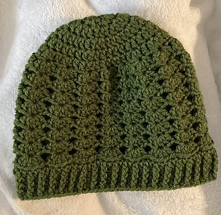 Ravelry: Lacy Shells Beanie pattern by Mary Stanton
