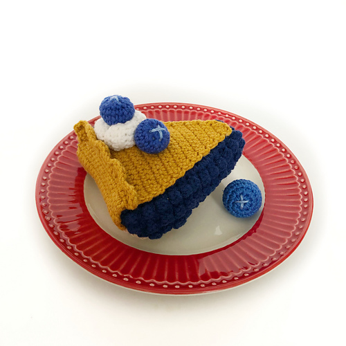 Ravelry: Crochet Pie pattern by Mary Brovina