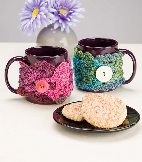 Ravelry: Celtic Mug Hugs pattern by Bonnie Barker