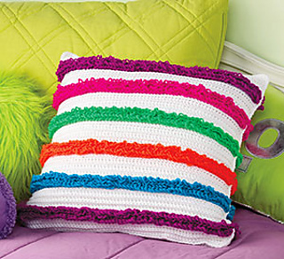 Ravelry: Loop-de-Loop Pillow pattern by Cora Rattle