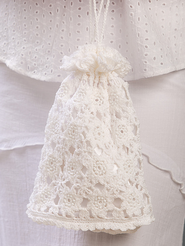 Ravelry: Wedding Day Purse pattern by Carol Ballard