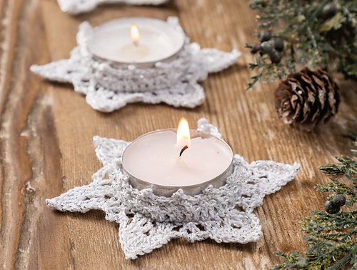 Ravelry: Snowflake Sparkle Tealight pattern by Kristen Stoltzfus