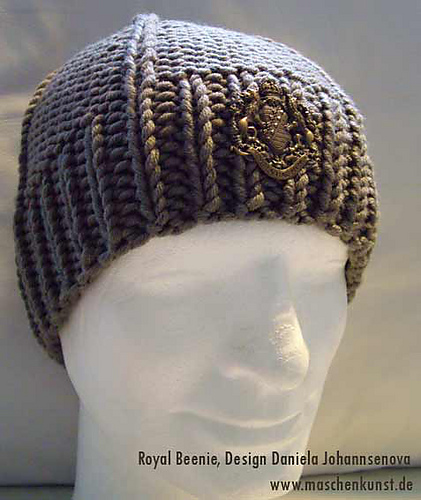 Ravelry: Royal Beenie pattern by Daniela Johannsenova-Orschel