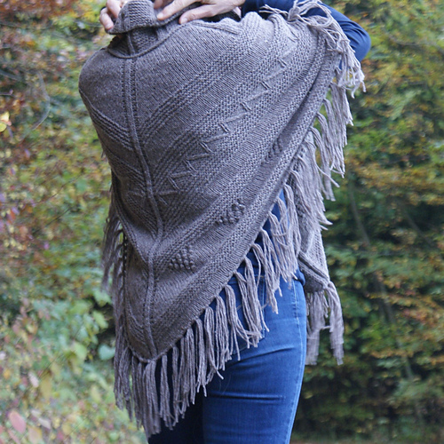 Ravelry: Tsisikama pattern by Agnès Desmyttere