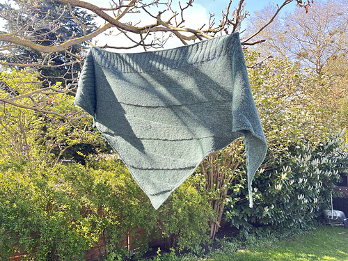 Ravelry: Skilpad pattern by Agnès Desmyttere