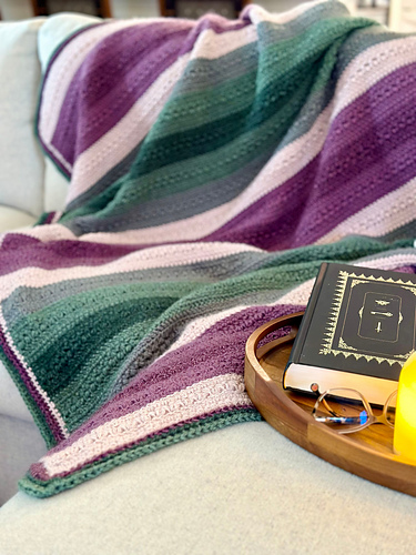 Ravelry: Fairytale Blanket pattern by Kristi Garris