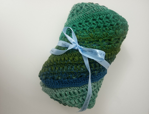 Ravelry: Rela Shawl pattern by Paulina Renc-Smolewska