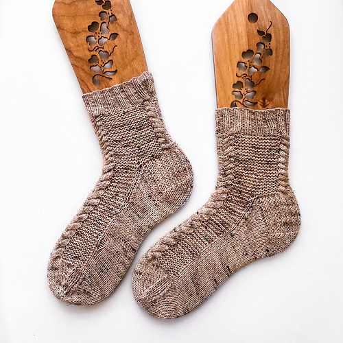 Ravelry: Mirror Image Socks pattern by Rachael Raimo - Maven Crafted