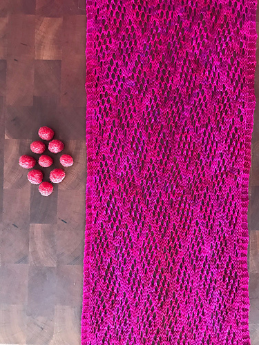 Ravelry: Raspberry Patch Scarf pattern by Helen Mawdsley