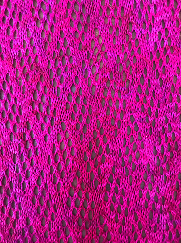 Ravelry: Raspberry Patch Scarf pattern by Helen Mawdsley