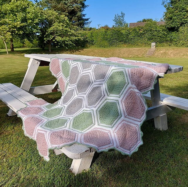 Ravelry: Sweet Meadows Tunisian Crochet Blanket pattern by Maxine Gill