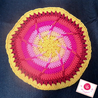 Ravelry: MazKwok's Sun wheel mandala