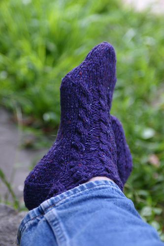 Ravelry: Cable Footies pattern by Leigh Radford