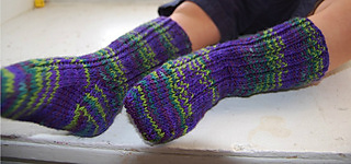 Ravelry: Gavin's socks pattern by Meagheen Ryan