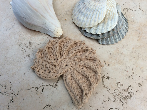 Ravelry: Sea Shell Applique pattern by Patricia Brosnan