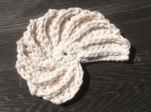 Ravelry: Sea Shell Applique pattern by Patricia Brosnan