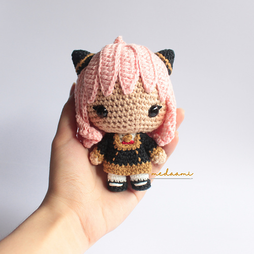 Ravelry: Anya Forger Spy x Family Amigurumi pattern by Imelda Liputri