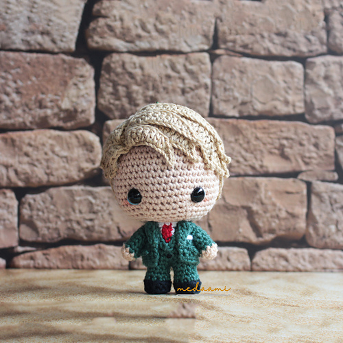 Ravelry: Loid Forger Spy x Family Amigurumi pattern by Imelda Liputri