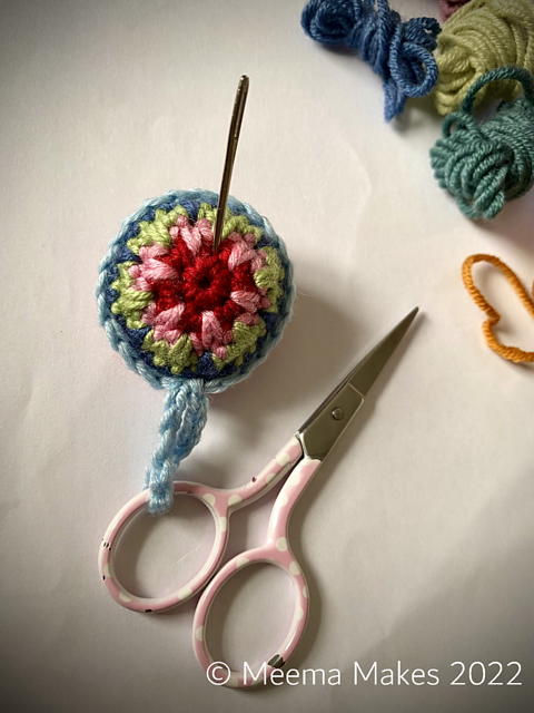Ravelry: Lil Round Pincushion pattern by Meema Makes
