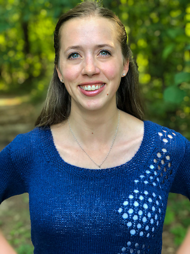 Ravelry: Queen Bee Tee pattern by Megan Gonzalez
