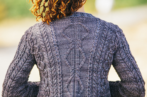 "complex" sweater pattern recs : r/knitting