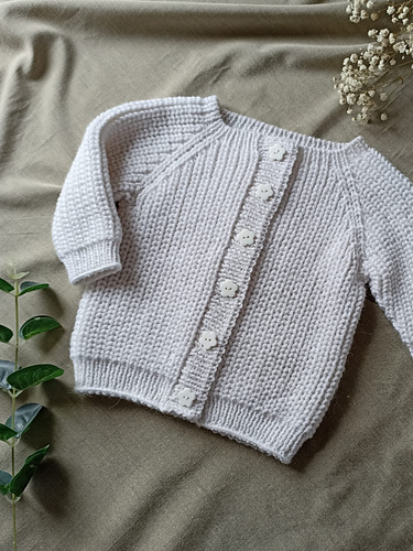 Ravelry: Cozy Mini Cardigan pattern by Marina Balambaeva