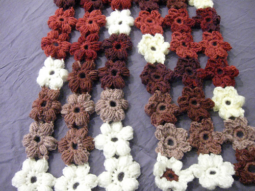 Ravelry: Puff Flower Scarf pattern by Meladoras Creations