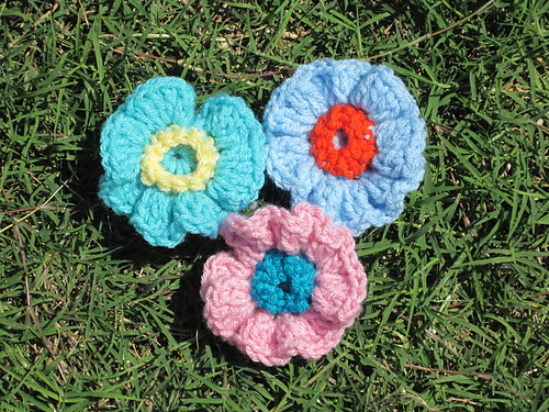 Ravelry: Bountiful Bouquet pattern by Melanie Padron