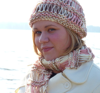 Ravelry: Drop Stitch Drama Hats (Original and II) and Scarf pattern by ...