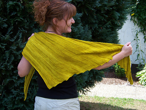 Ravelry: Groovy (DK and Aran Weight) pattern by Annie Baker Designs