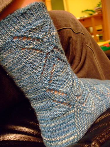 Ravelry: Double Helix Socks pattern by Susan Gutperl