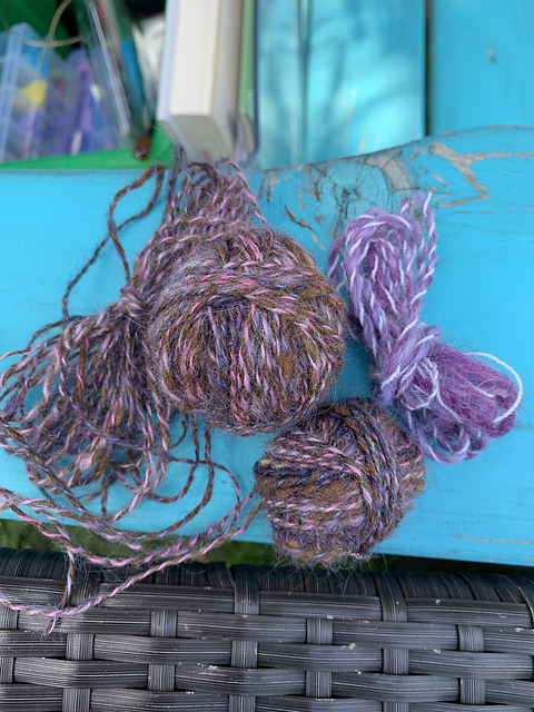 Ravelry: Mgavi's Bicolor hand-spun top