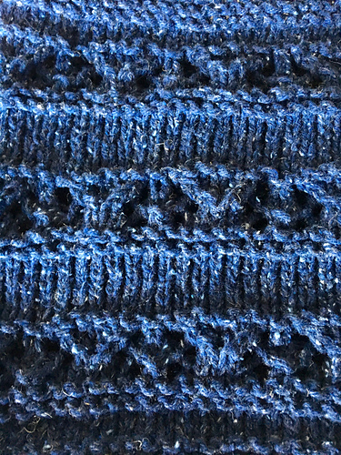 Ravelry: Cat's Paw Cowl pattern by Michelle Fishman-Cross