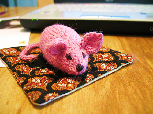 Ravelry: Pocket Pals pattern by Chris de Longpré