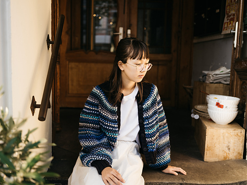 Ravelry: Popcorn Cardi pattern by Midori Hirose