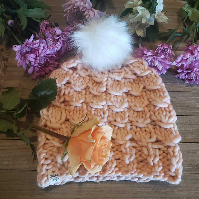 Ravelry: Fleur Potpourri Touque pattern by Mika Joelle