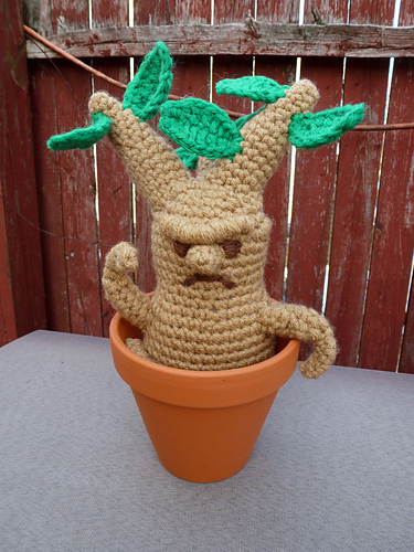 Ravelry: Mandrake and Mini Mandrake pattern by Kristel