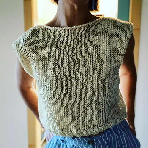 Ravelry: Simple Linen Tank pattern by Nikki Shipard