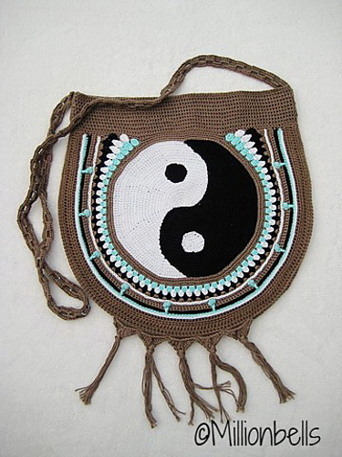 Ravelry: Yin Yang Purse Tote Bag pattern by Millionbells