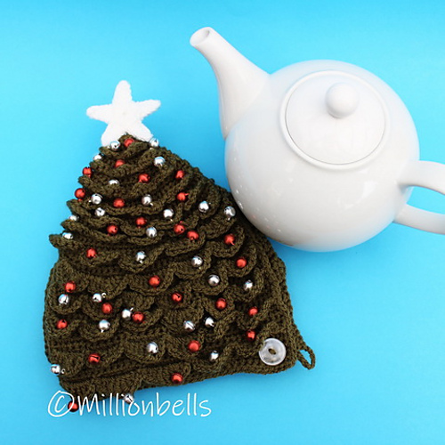 Ravelry: Christmas Tree Tea Cosy Teacosy pattern by Millionbells