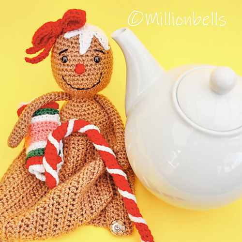 Ravelry: Miss Gingerbread Tea Cosy Christmas pattern by Millionbells