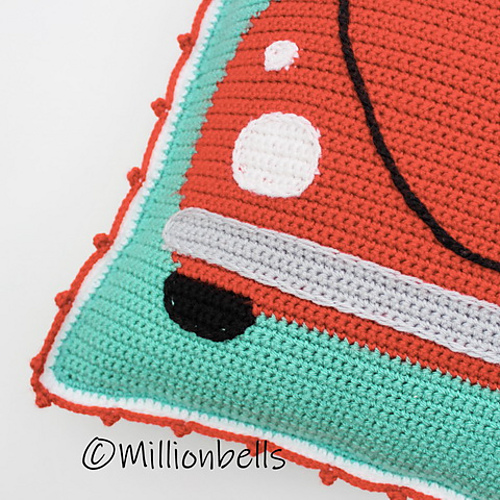 Ravelry: Pillow Cover Classic Beetle Retro Car pattern by Millionbells