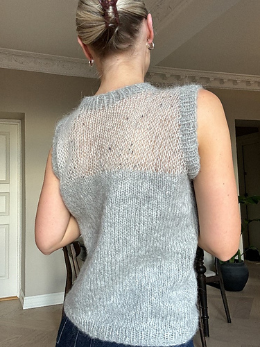 Ravelry: Elle Tee pattern by Vicyyy