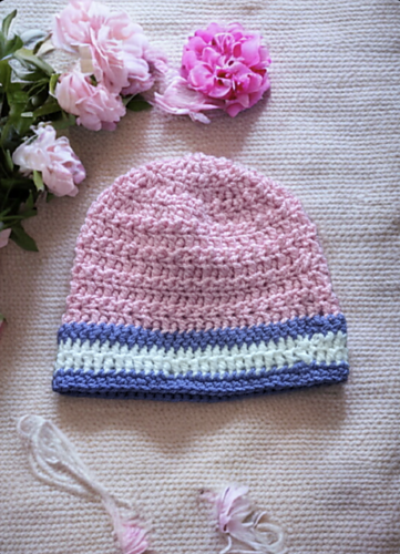 Ravelry: Christmas Toque pattern by Canoe Mtn Designs