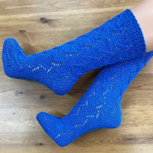 Ravelry: *Kira* pattern by Birgit Freyer