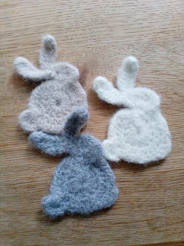Ravelry: 0-1453 Hoppity Hop pattern by DROPS design