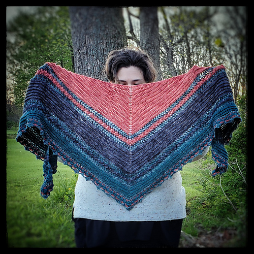 Ravelry: Novum Alas Shawl pattern by Kristina Ziese - Miramar Woods