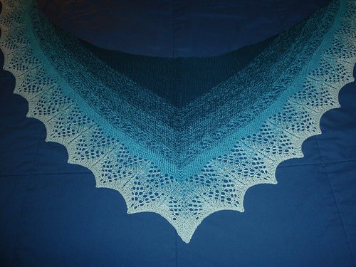 Ravelry: Wavebird (English version) pattern by Christiane Burkhard