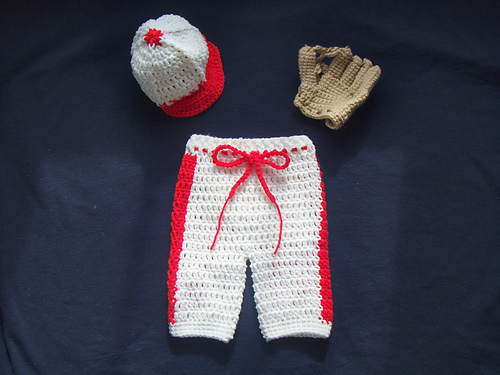Ravelry: Newborn Baseball Outfit pattern by Briana K Designs